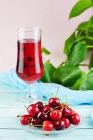 China Delicious Refreshing Organic Fruit Juice 330ml Cherry Juice Whitening Skin for sale