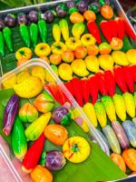 China Thai Traditional Sweet Pastry Desserts Luk Chup Thai Dessert for sale