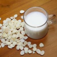 China Unsweetened Almond Milk Oat Milk Vanilla High Calcium Milk  Plant Drink for sale