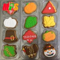 China ODM OEM Decorated Biscuit Christmas Assorted Halal Cookies Kid Snacks for sale