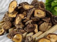 China Family Pack Whole Dried Shiitake Mushrooms Customized Flavor Wholemeal for sale