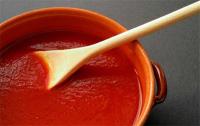 China 1000g HALAL Certification Tomato Paste Canned With High Temperature Sterilization 5CTN for sale