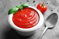 China HALAL Cooking Dishes Canned Tomato Paste / Jarred Tomato Sauce With 70 % Effective Conten for sale