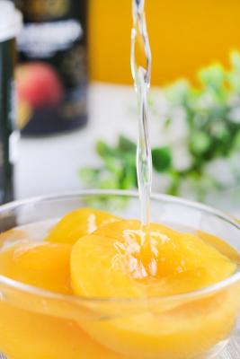 China Regular HALAL Sweet Canned Yellow Peach In Light Syrup Lower Blood Sugar And Lipids for sale