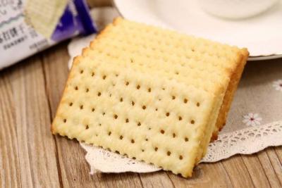 China MOQ5CTN Soda Biscuit Stick Coated With Chocolate Variety Of Flavors 120g for sale