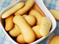 China Mygou Salty Finger Biscuits Savory Cripsy Biscuits Scallion Flavor for sale