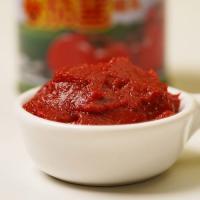 China 210g 400g Home Canned Tomato Paste In Different Sizes 100% Purity In 28 - 30% Brix for sale