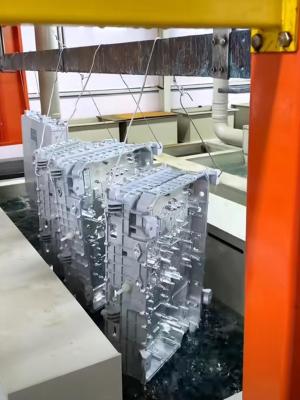 China 6061 Aluminum Alloy Automated Anodizing Line Corrosion Protection Anodizing Line Equipment for sale