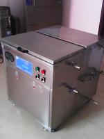 China Compact Single-Tank Vacuum Hydrocarbon Cleaning Machine with 1.5×1.2m Footprint and 5-7min Work Rhythm for Small-Batch Production for sale