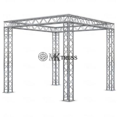 China Concert Aluminum Stage Lighting Spigot Truss System for Event and Triangle Trussing for sale