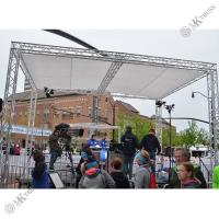 China Customized Speaker Truss System with Fashion Style 9M Length and 15-18 Degree Hardness for sale