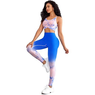 China Elastic and seamlessly dyed yoga suit women's sports suit for sale