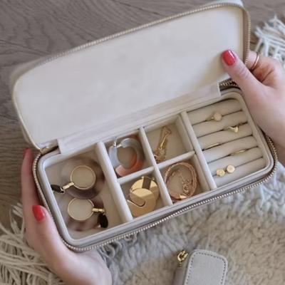 China Travel Friendly Personalized Leather Jewelry Box Waterproof With Removable Layer for sale