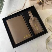 China Minimalist Men Women Leather Passport Holders Travel Gift Set With Gift Package Box for sale
