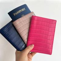 China Embossed Crocodile PU Leather Business Travel Passport Cover Men Women Custom Letters for sale