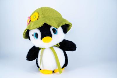 China Plush Fabric Soft Plush Toys Animal Stuffed Penguin With Hat For Girlfriend Best Gift for sale
