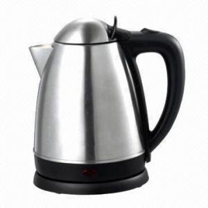 China Plastic Cordless Electric Kettle with Capacity of 1.8L for sale