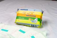 China Skin Friendly Disposable Sanitary Napkins Disposable Anti Leakage Period Pads For Sensitive Skin for sale