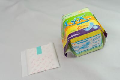 China Hight Absorbency Natural Cotton Pantiliners Without Flavor Comfortable Breathable Soft Daily Feminine Hygiene Protection for sale