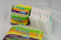 China Hight Absorbency 4 Breathable Cotton Pantiliners External Provides Gentle Protection and Breathable Comfort for Everyday for sale