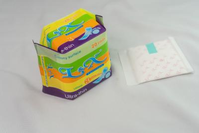 China Adhesive Natural Cotton Pantiliners The Perfect Balance of Comfort and Protection for sale