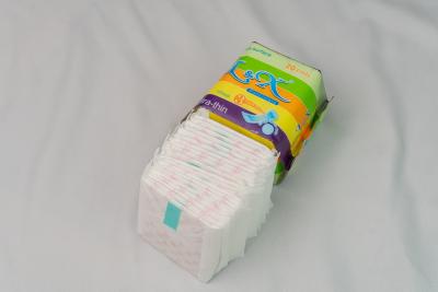 China Unscented Regular Cotton Pantiliners Breathable and Essential for Feminine Hygiene for sale