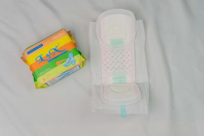 China Fan Shape Women Sanitary Napkins Customization Comfortable Breathable Feminine Hygiene Pads for Long Lasting Protection for sale