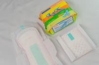 China 240mm Hypoallergenic 100 Cotton Sanitary Pads Napkins Different Menstrual Products for sale