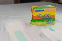 China 240mm Hypoallergenic 100 Cotton Sanitary Pads Napkins Different Menstrual Products for sale