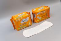 China 100 Percent Cotton Pantiliners Hypoallergenic Adhesive Strip Breathable Soft Comfortable Daily Feminine Hygiene Protection for sale
