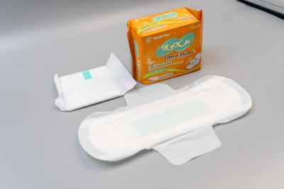 China Hypoallergenic Menstrual Pads Designed with Dual Layer Leak Protection Delivering Comfort and Effective Leak Prevention for sale
