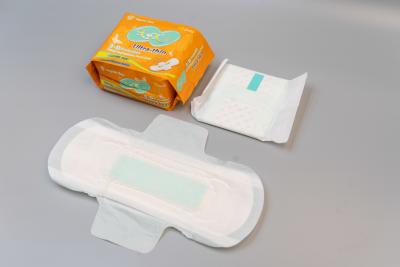 China Cotton Menstrual Pads Featuring Dual Layer Leak Protection Soft Breathable Material Ensures Comfortable Secure Fit and Absorbency for sale