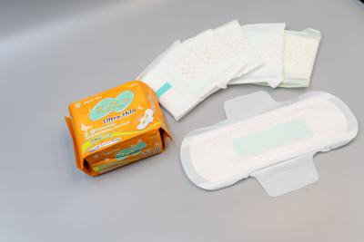 China Cotton Feminine Napkins Including Leak Protection Dual Layer Design Made from Soft Breathable Fabric for Ultimate Comfort for sale
