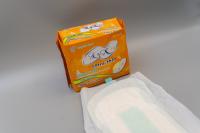 China Ultra Thin Women Sanitary Napkins Natural Plant Essences Soft Skin Friendly Breathable Comfortable Feminine Hygiene Pads for sale