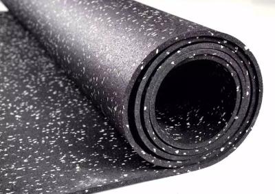 China Home Gym Rubber Flooring Rolls 8mm Thick Impact Resistant 4x30 Commercial Grade for sale