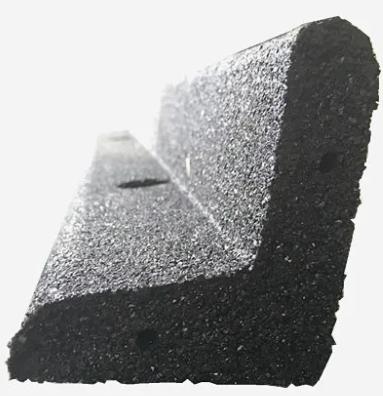 China Recycled Rubber Landscape Edging 1200x100mm Black Border Fence for sale