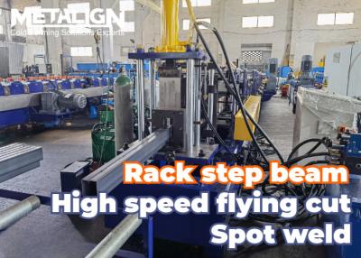China Dual Side Movement Step Beam Rack Roll Forming Machine With Clean End Notching for sale