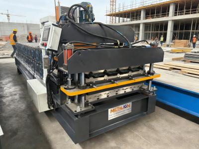China Fully Automatic Trapezoidal Colored Steel Roof Tile Roofing Roll Forming Machine with Gearbox Engine Pump Motor for sale