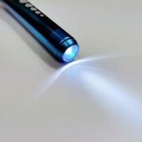 China Aluminum Alloy Medical Penlight 250 Lumens 2700K Warm Light LED Diagnostic Tool with CE for sale