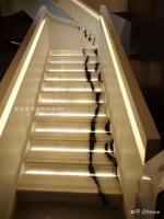 China 9/12/15mm Thickness LED Light Follows Panda White Marble Stair with Natural Stone for sale