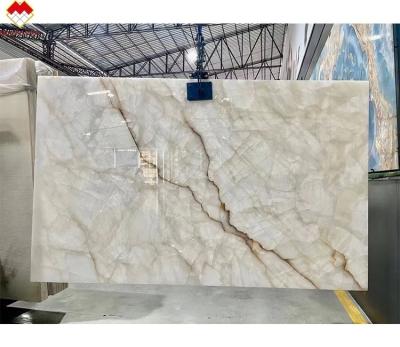 China Modern Villa Design Polished White Onyx Marble Slab for Livingroom Wall and Flooring for sale