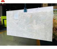 China Modern Villa Design Polished White Onyx Marble Slab for Livingroom Wall and Flooring for sale
