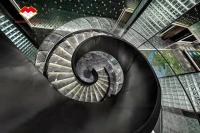 China Indoor Natural Marble Stone Stair Step Cover with Customized Size and Anti-slip Feature for sale