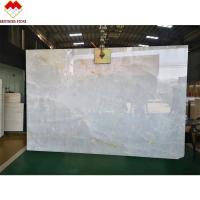 China Natural Translucent Ice Age Onyx Marble Slab for Backlit Wall Panel Table Top in Hotels for sale