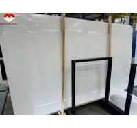 China Customized Size Polished Italian White Marble Tile Top-Grade Stone for Hotel Floor for sale