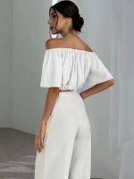 China Women's Off-Shoulder Elastic-Hem Cropped Blouse - Casual Summer Top with V-Neck for sale