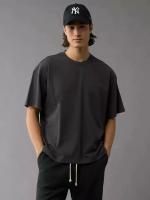 China Men’s Oversized Loose Fit Cotton T-Shirt with Breathable Fabric and Unisex Design for Streetwear for sale