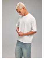 China Men’s Oversized Loose Fit Cotton T-Shirt with Breathable Fabric and Unisex Design for Streetwear for sale