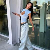 China Women's Back Cut-Out Short Sleeve Crop Top with Stretch Fabric and High-Waist Fit for sale