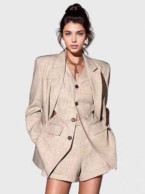China Elegant Women’s 3-Piece Suit Set with Double-Breasted Blazer and High-Waisted Shorts in Polyester Blend Fabric for sale